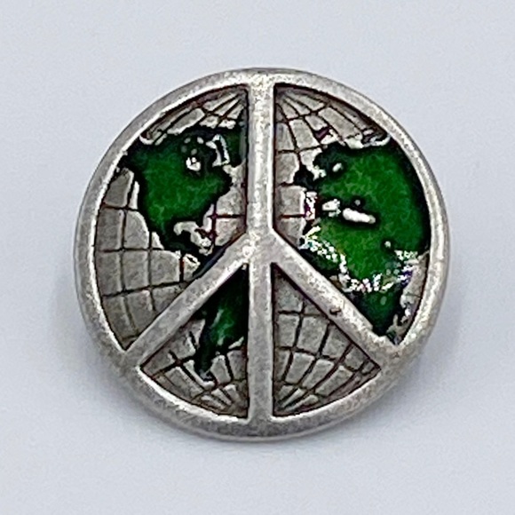 Siskiyou | Jewelry | Peace On Earth Peace Sign Hat Or Lapel Pin | Poshmark